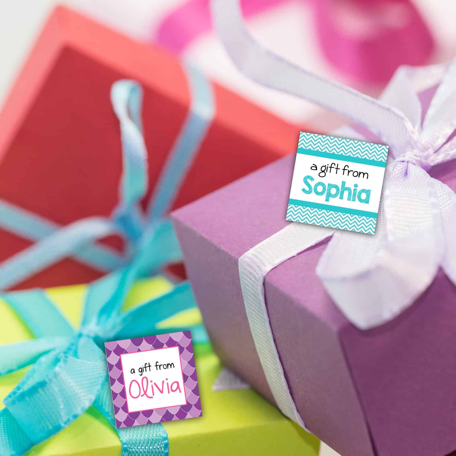 Personalized gift tags for kids makes giving to friends and teachers easy!